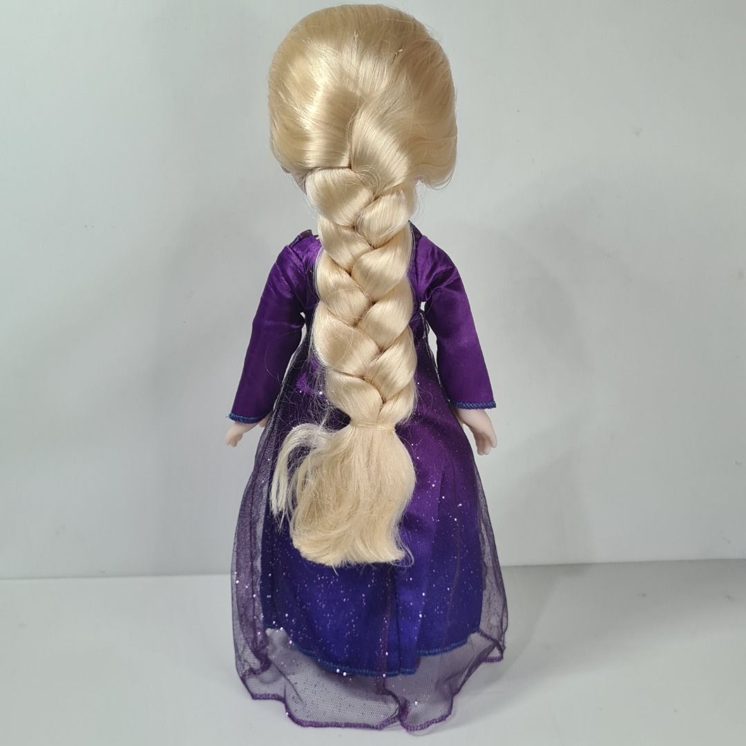 Disney Frozen 2 Singing Princess Elsa 13" Doll Figure, Hobbies & Toys ...