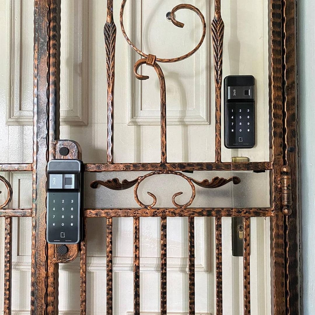 Epic 5G Door Digital Lock + Epic 6G Pro Dual Fingerprint Gate Digital ...