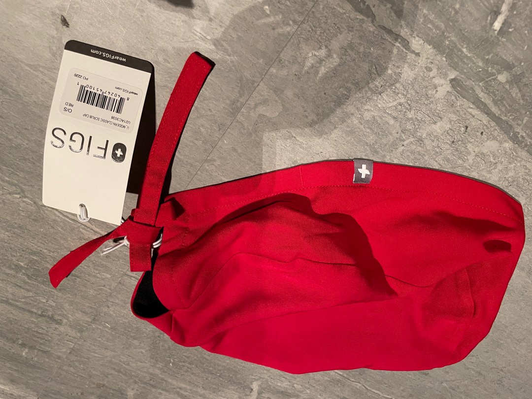 Figs red operating theatre / hospital caps, Women's Fashion, Watches ...