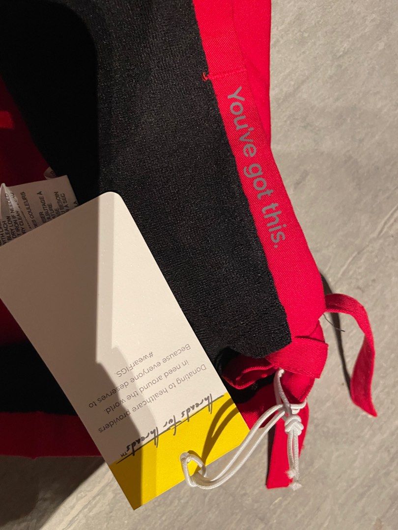 Figs red operating theatre / hospital caps, Women's Fashion, Watches ...