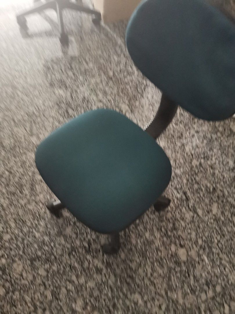 Free computer chair, Furniture & Home Living, Furniture, Chairs on ...