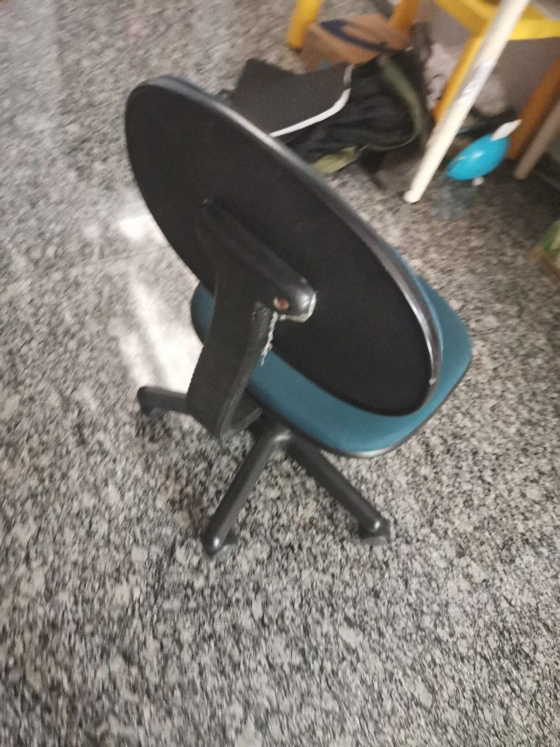 Free computer chair, Furniture & Home Living, Furniture, Chairs on ...