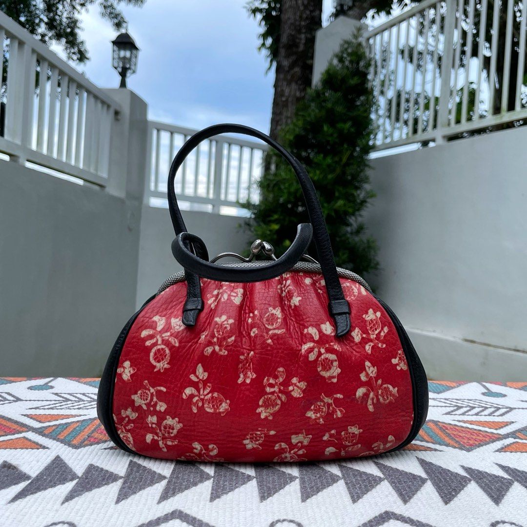 Genuine Leather kisslock,, Women's Fashion, Bags & Wallets, Clutches on ...