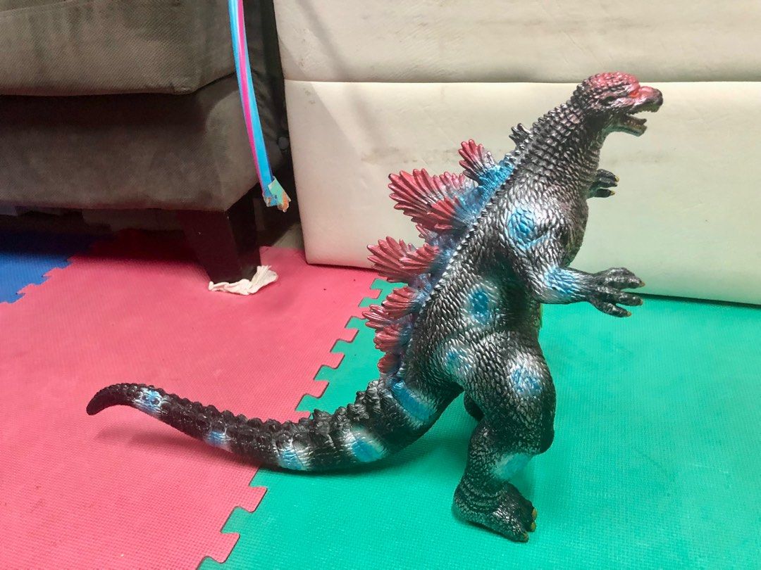 Godzilla Rubber Toy with Sound, Hobbies & Toys, Toys & Games on Carousell