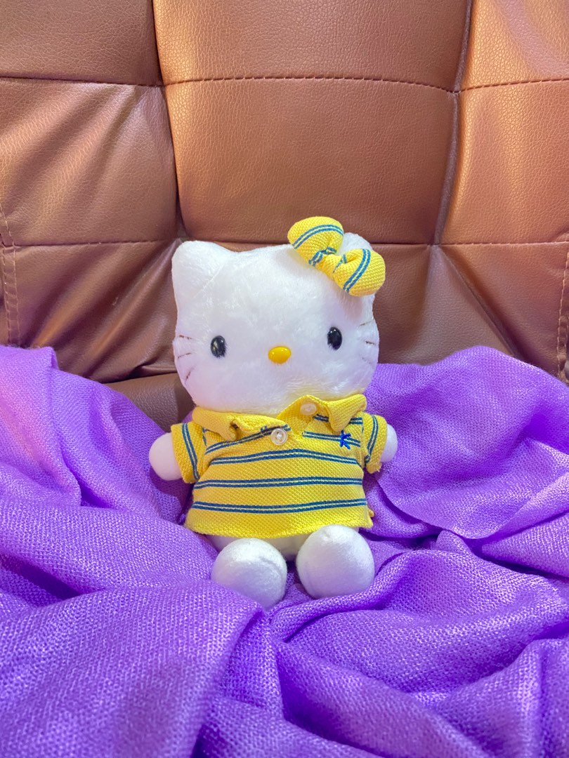 Hello Kitty Yellow Polo Eikoh 2002, Hobbies & Toys, Toys & Games on ...