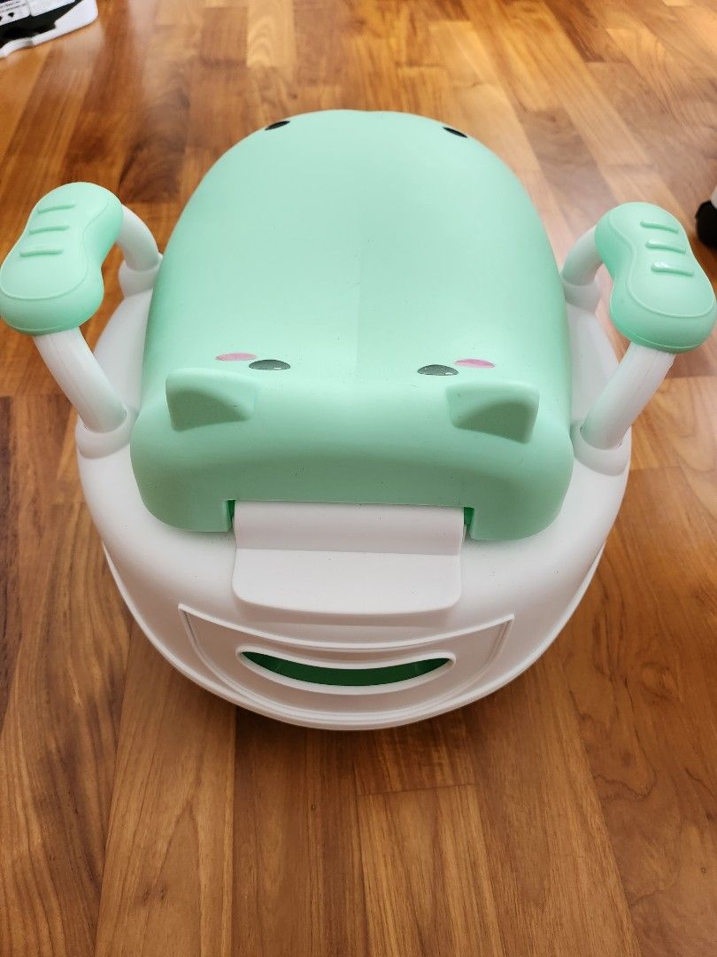 Hippo Potty, Babies & Kids, Bathing & Changing, Toilet Training on ...
