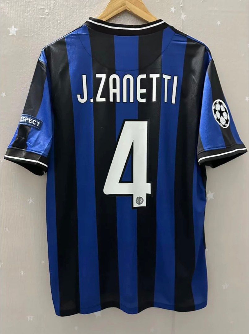Inter Milan 09/10 home jersey, Men's Fashion, Activewear on Carousell