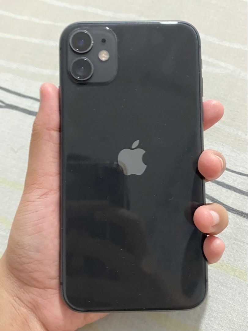 Iphone 11 64 GB in Black, Mobile Phones & Gadgets, Mobile Phones ...