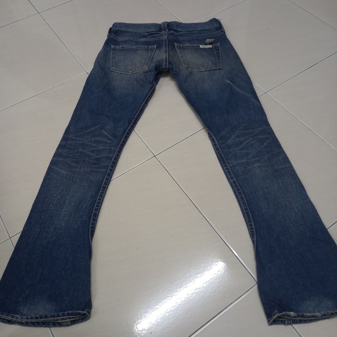 Japan Brand SLY Jeans Distressed, Women's Fashion, Bottoms, Jeans & Leggings on Carousell