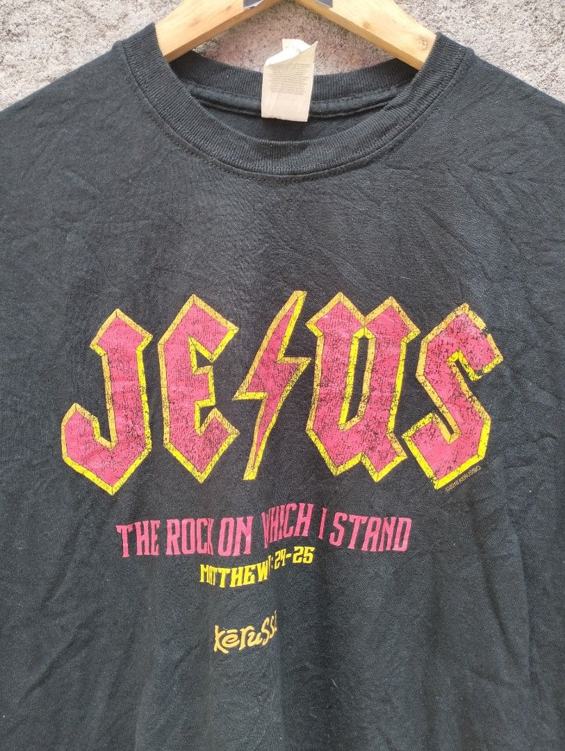 Jesus The rock kerusso, Men's Fashion, Activewear on Carousell