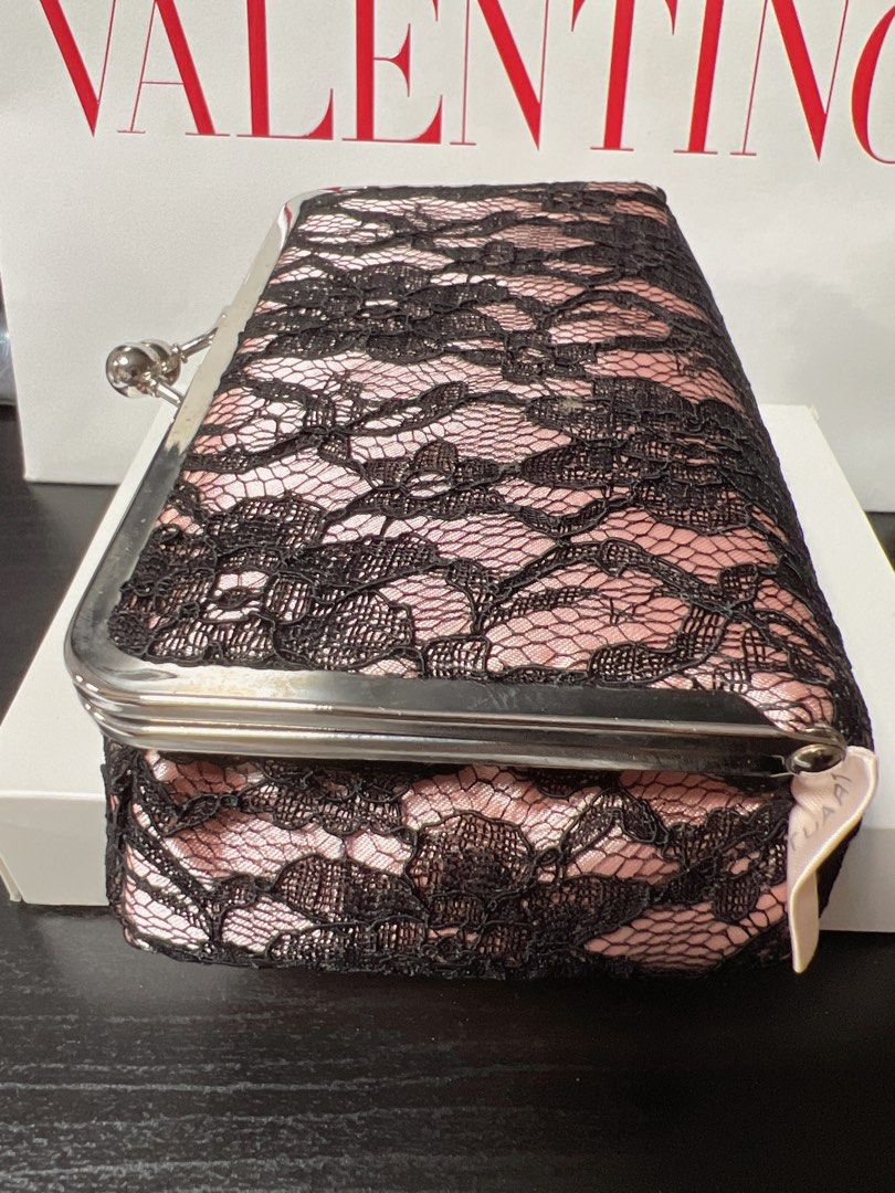 JillStuart Pouch, Women's Fashion, Bags & Wallets, Purses & Pouches on ...