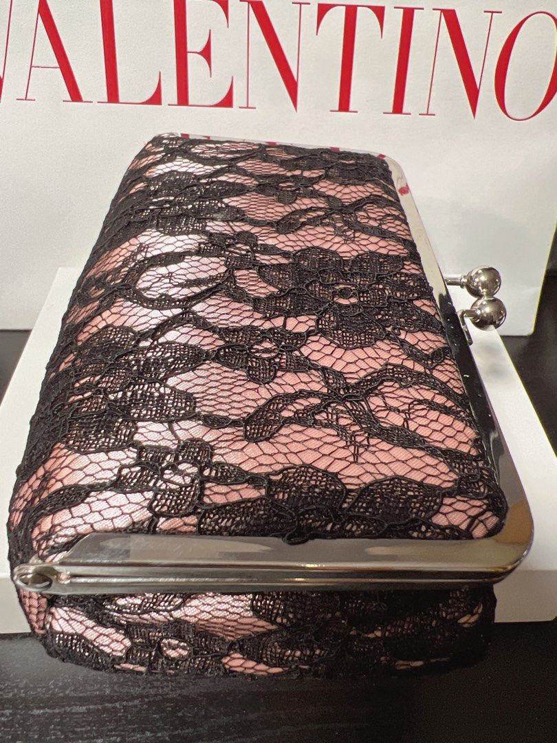 JillStuart Pouch, Women's Fashion, Bags & Wallets, Purses & Pouches on ...