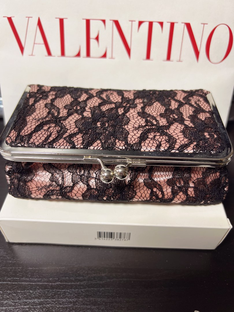 JillStuart Pouch, Women's Fashion, Bags & Wallets, Purses & Pouches on ...