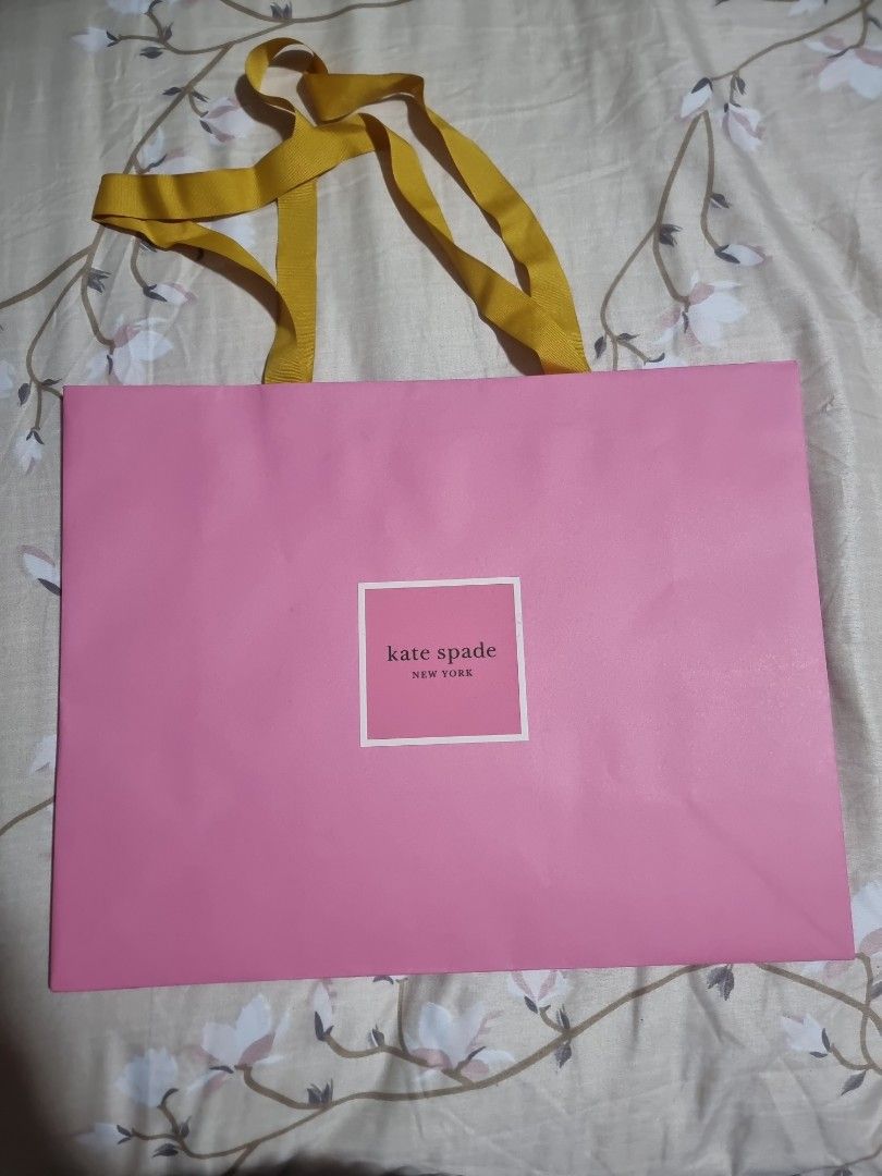 Kate Spade paper bags, Everything Else on Carousell