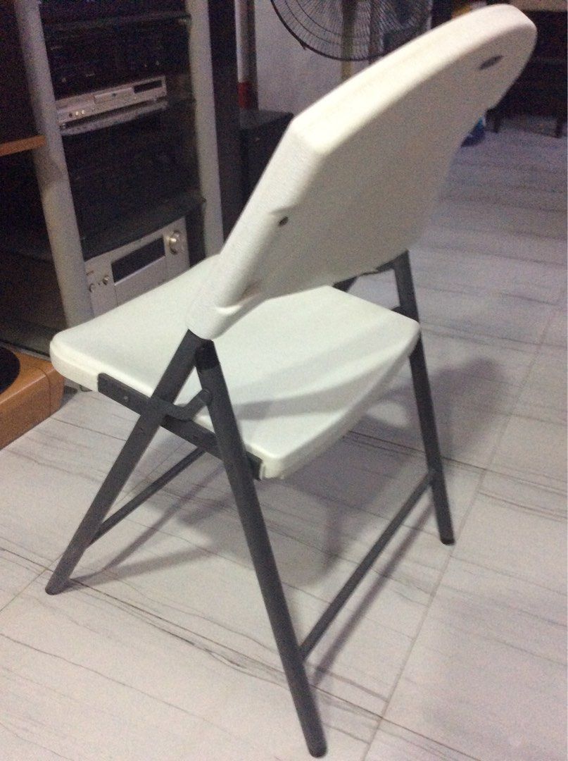 Lifetime Deluxe Folding Chair, Furniture & Home Living, Furniture, Chairs on Carousell