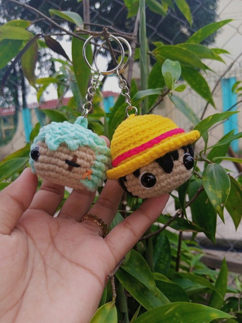 Luffy and Zoro Head Keychain Crochet, Hobbies & Toys, Stationary ...