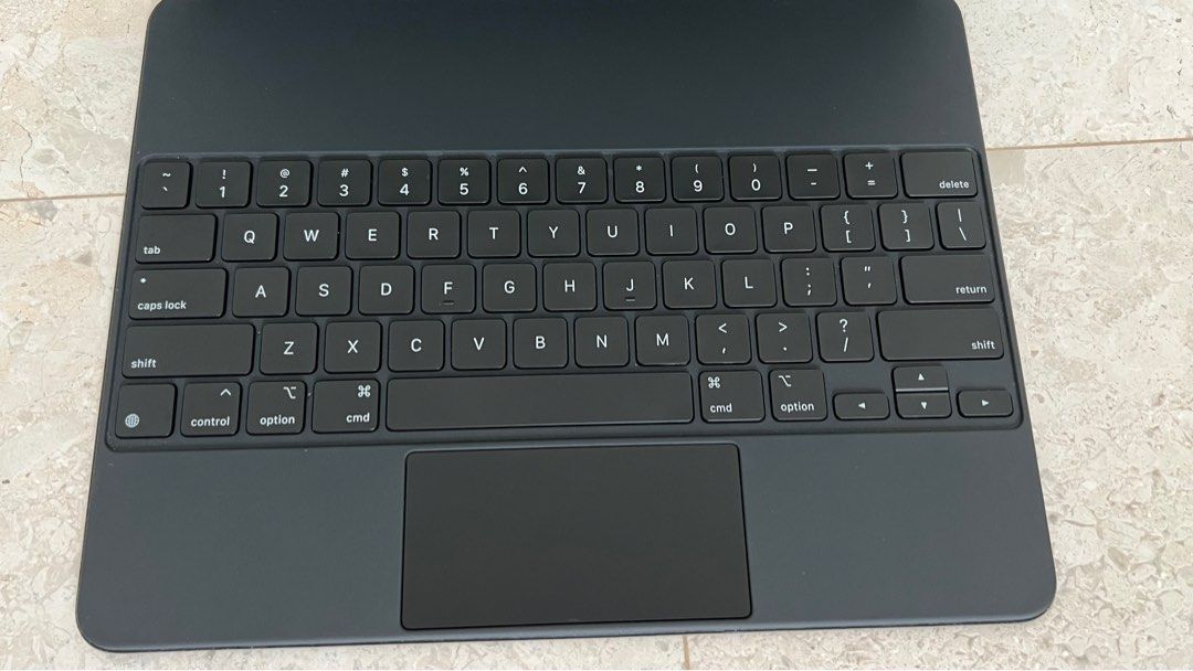 Magic Keyboard for 12.9 inch ipad, Computers & Tech, Parts ...