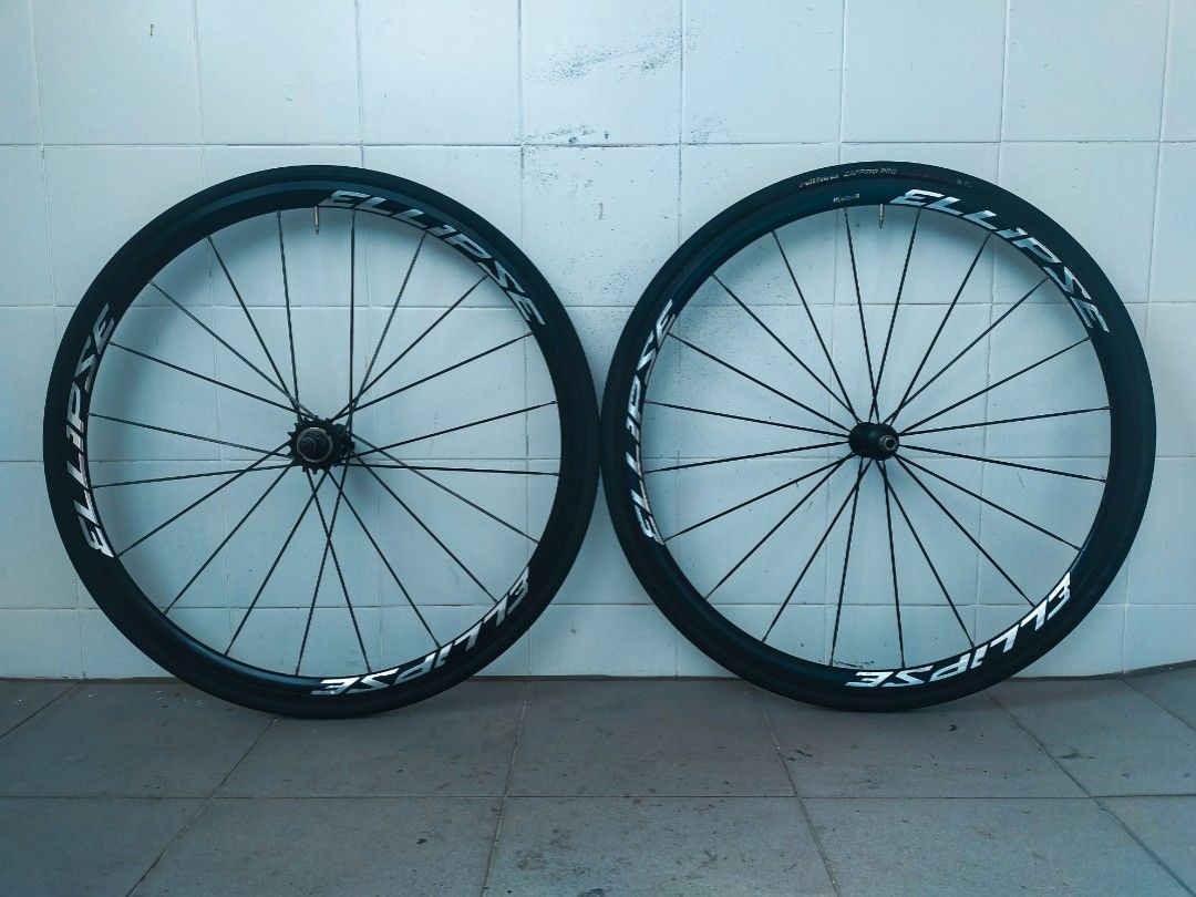 Mavic Ellipse Track Wheelset for Fixed Gears/Fixie, Sports Equipment ...