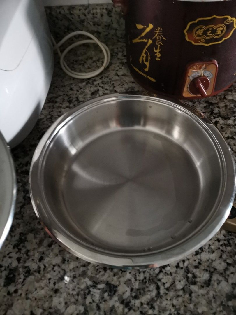 Mega Baron Stainless steel frying pan (9.5"), Furniture & Home Living ...