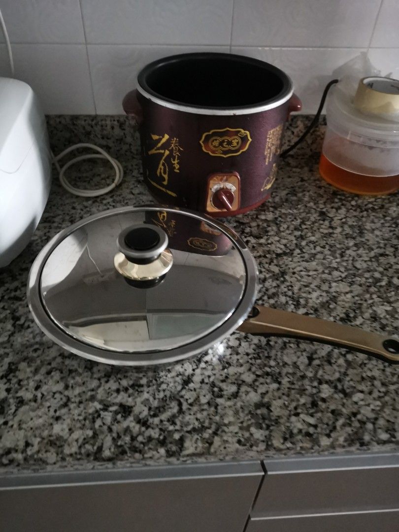 Mega Baron Stainless steel frying pan (9.5"), Furniture & Home Living ...