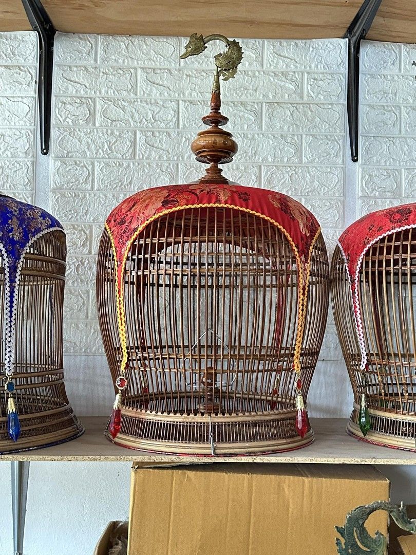 Merbok cage, Pet Supplies, Homes & Other Pet Accessories on Carousell