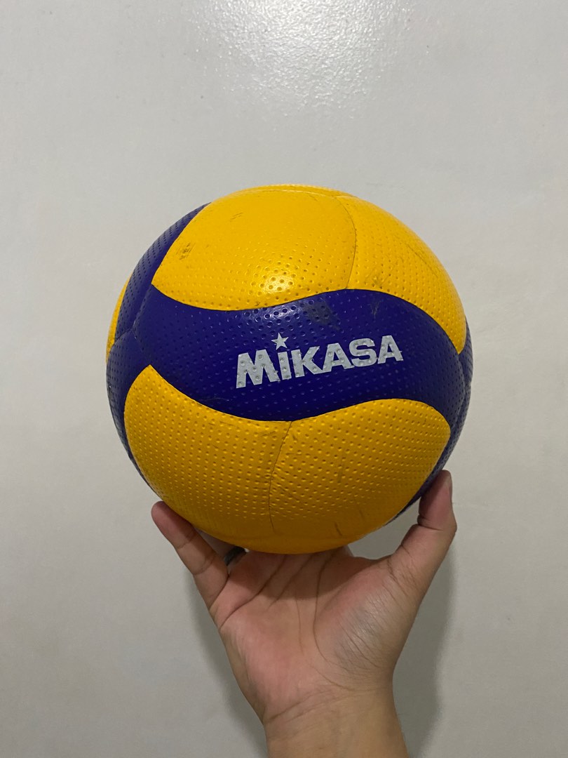 Mikasa V300W, Sports Equipment, Other Sports Equipment and Supplies on ...