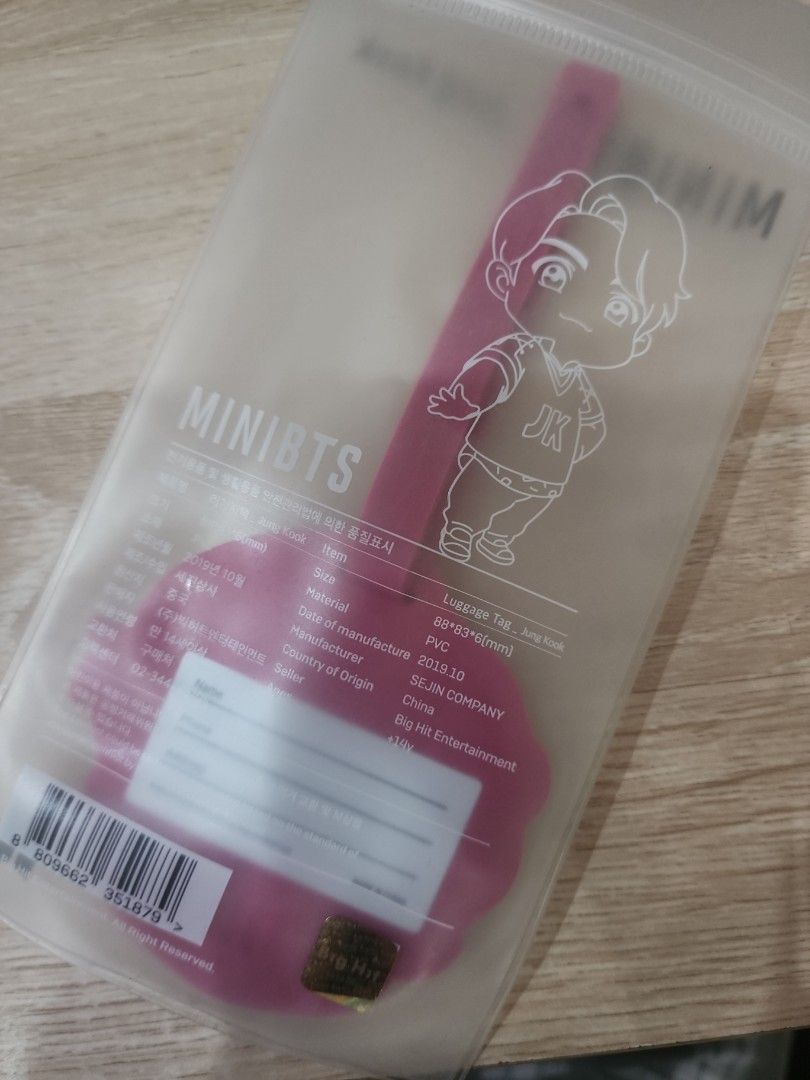 MINI BTS JUNGKOOK LUGGAGE TAG, Hobbies & Toys, Memorabilia ...