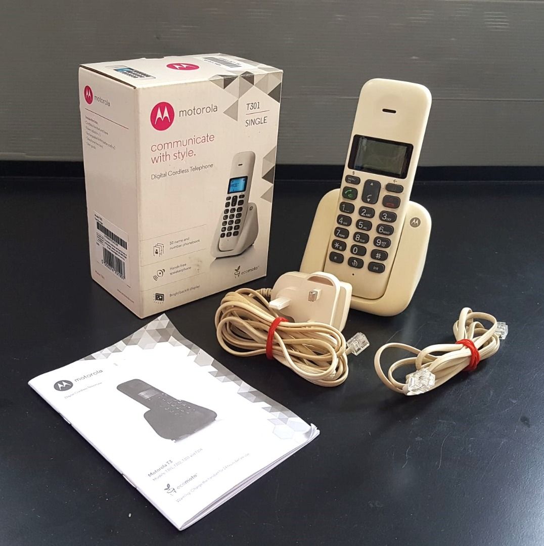 Motorola Digital Cordless Telephone, Model T301, Handsfree speakerphone, Digital Mobile ...