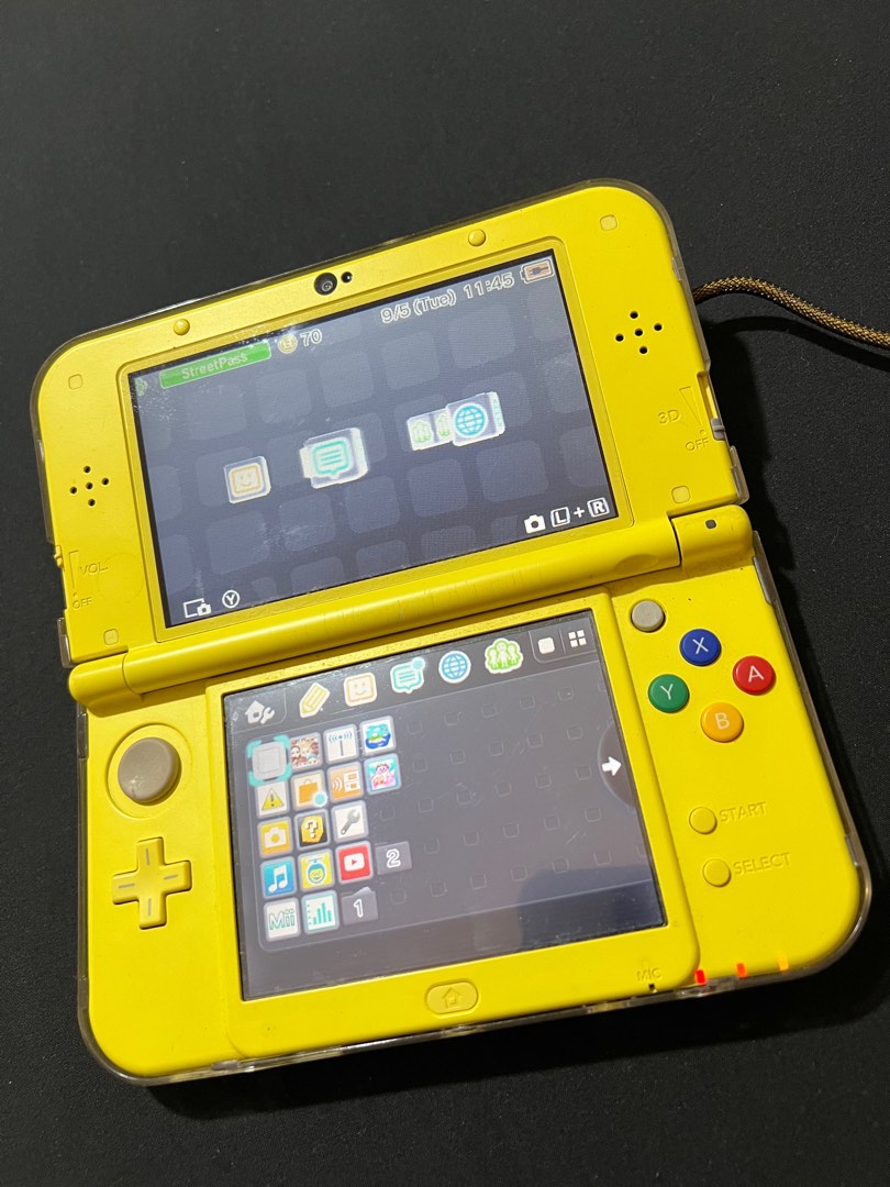 New 3DS XL - yellow pikachu version, Video Gaming, Video Game Consoles ...