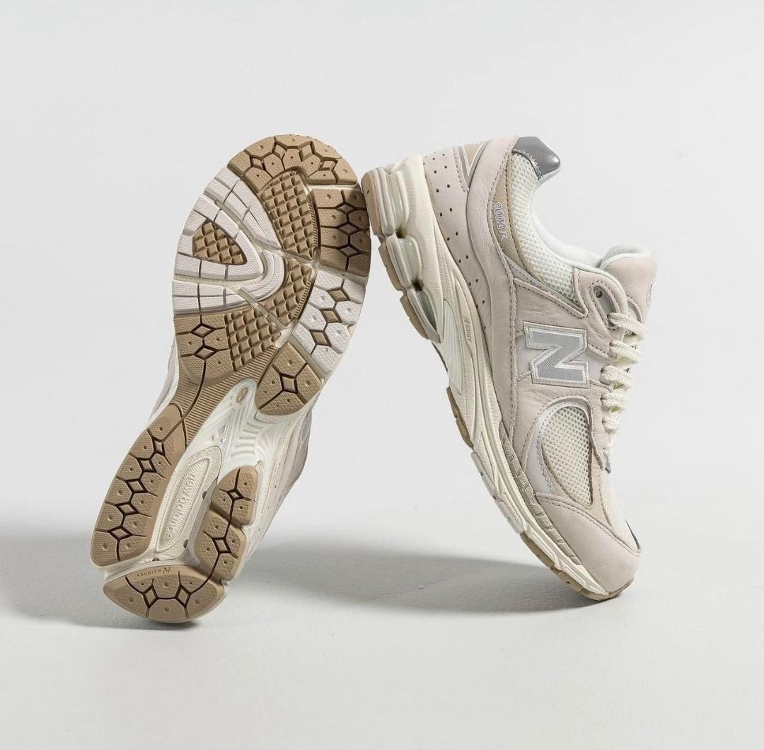 New Balance 2002r Linen Fog Sea Salt, Women's Fashion, Footwear ...