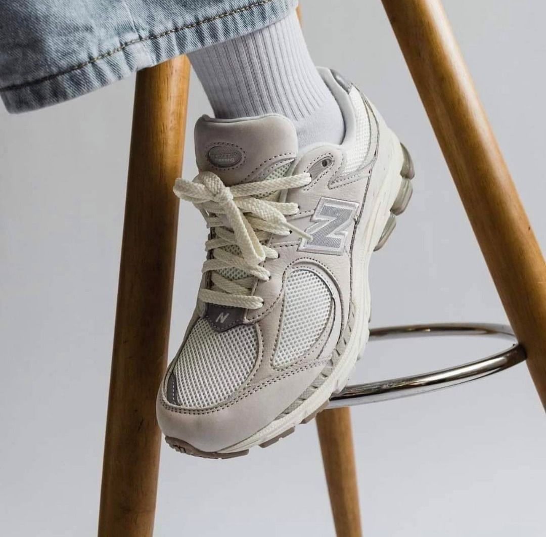 New Balance 2002r Linen Fog Sea Salt, Women's Fashion, Footwear ...