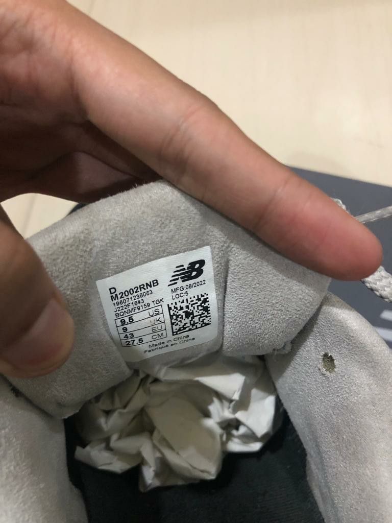 NEW BALANCE M2002RNB NON PIG SKIN ORIGINAL, Fesyen Pria, Sepatu ...