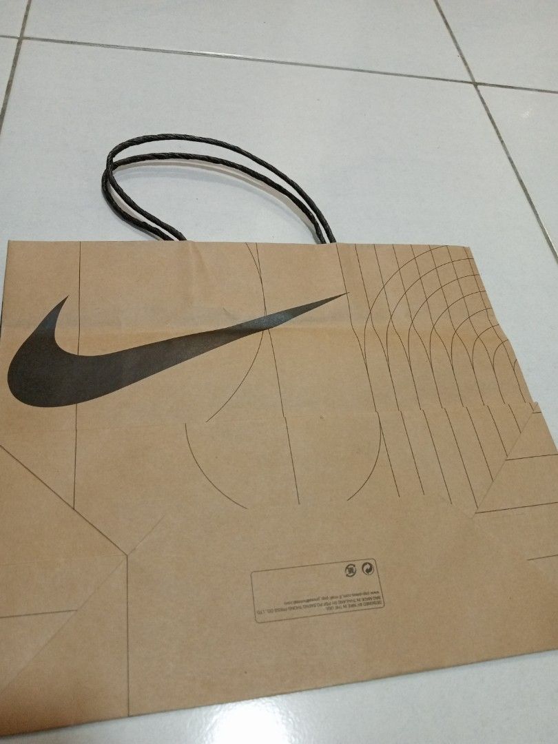 Nike paper bag, Hobbies & Toys, Stationery & Craft, Occasions & Party ...