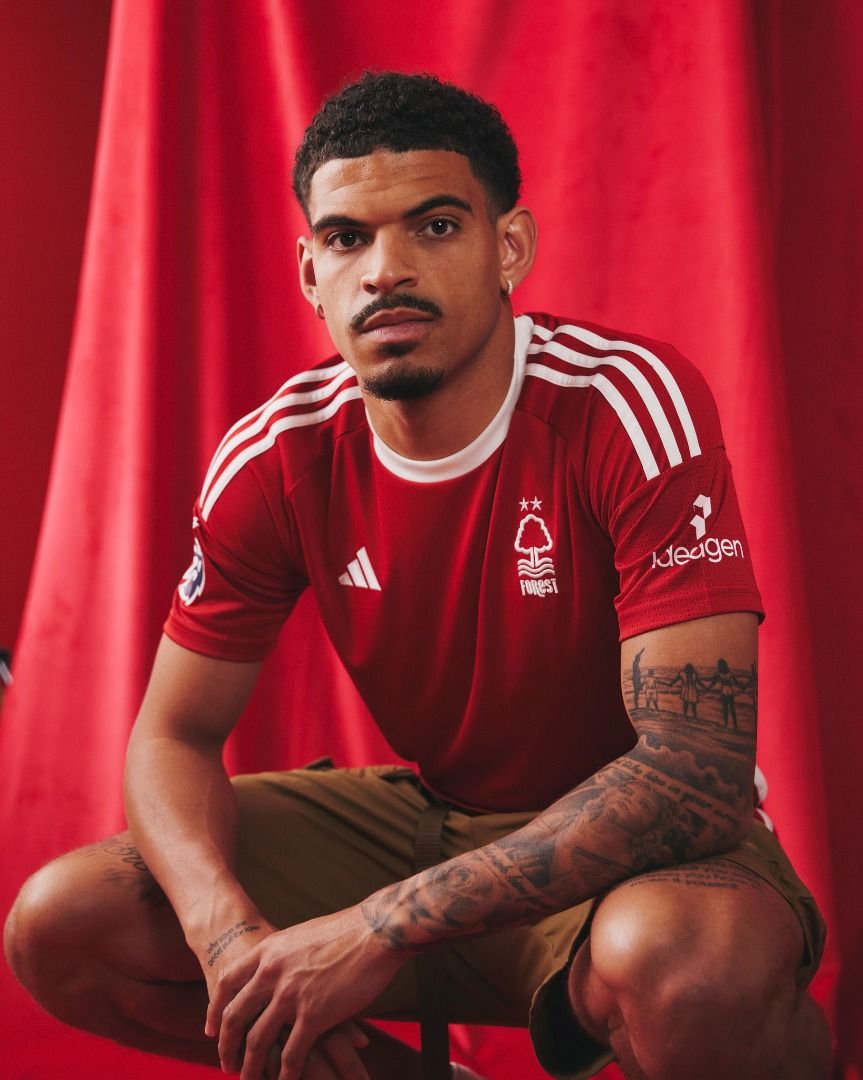 Nottingham forest Home Jersey, Men's Fashion, Activewear on Carousell