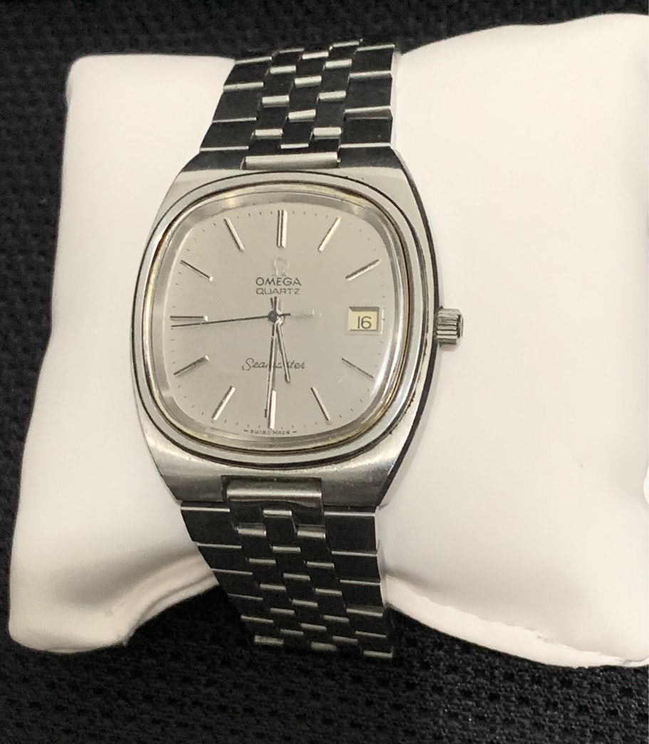 Omega Authentic Preloved Seamaster watch, Luxury, Watches on Carousell