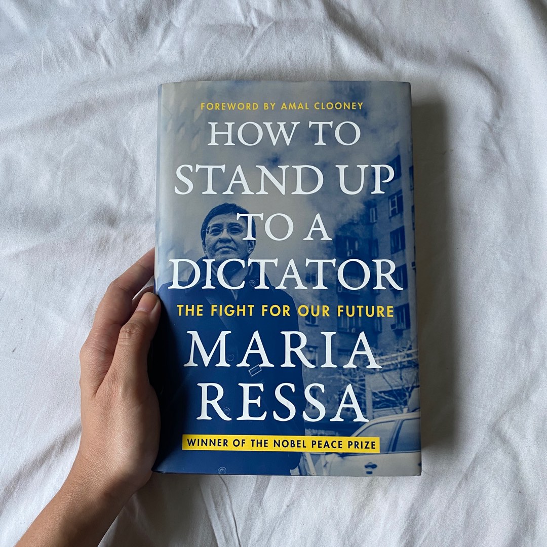 Preloved book: HOW TO STAND UP TO A DICTATOR: THE FIGHT FOR OUR FUTURE ...