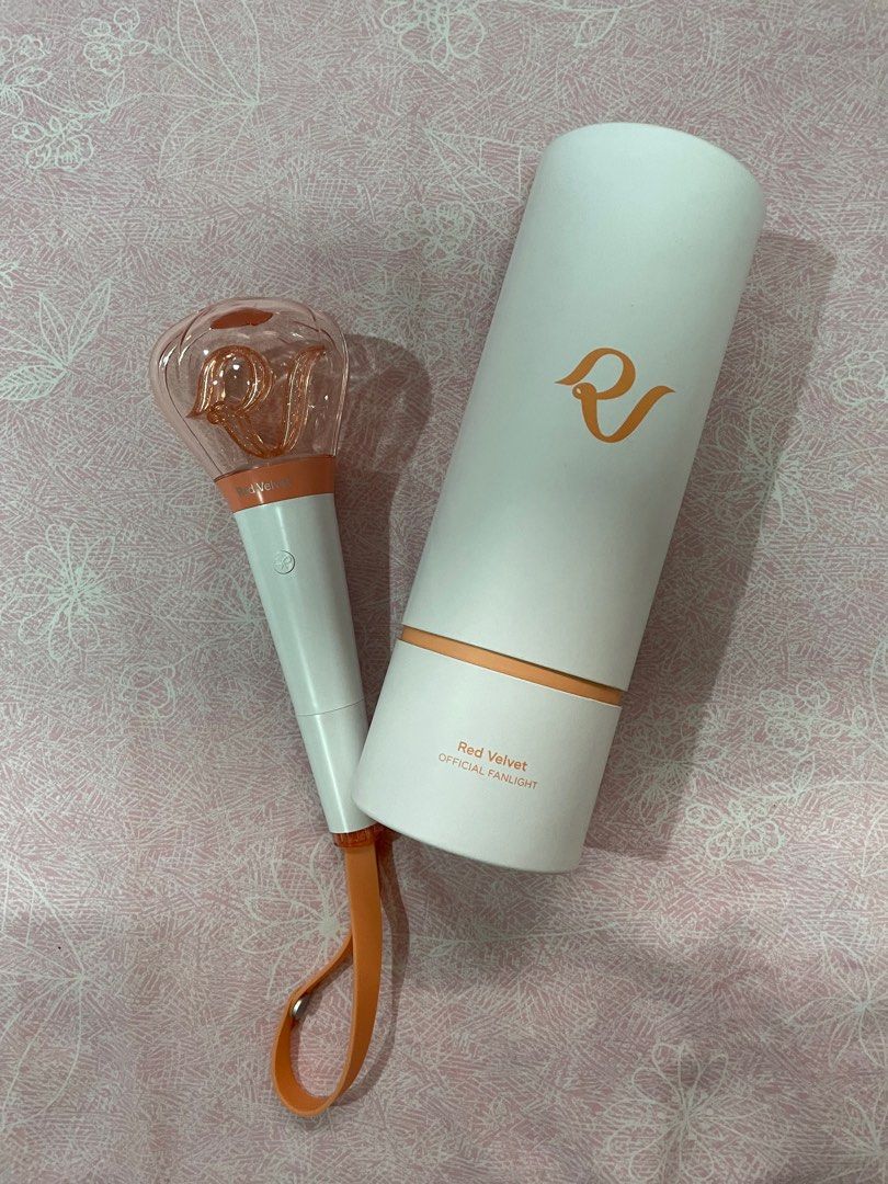 Red Velvet lightstick (Mandu bong), Hobbies & Toys, Memorabilia ...