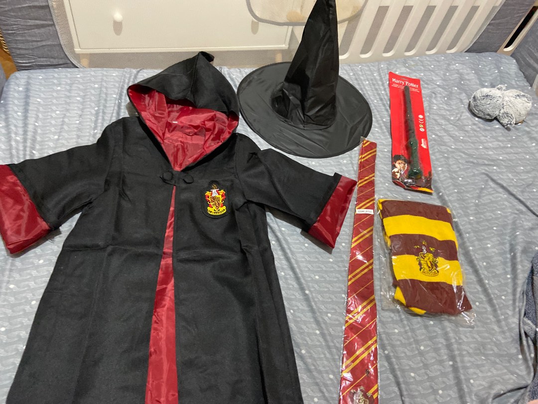 Rent Harry Potter Gryffindor Baby Costume Set, Babies & Kids, Babies ...
