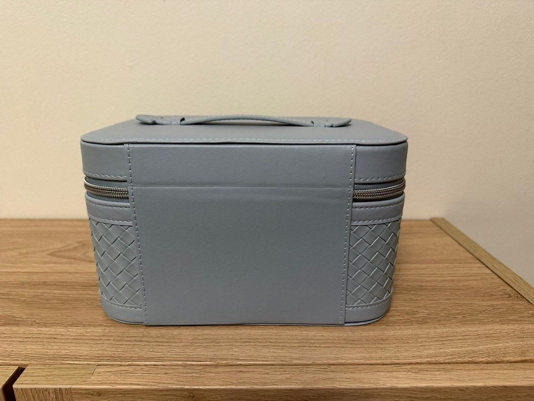 (Reserved) Ritz Carlton Greyblue Mooncake vanity bag, Furniture & Home ...