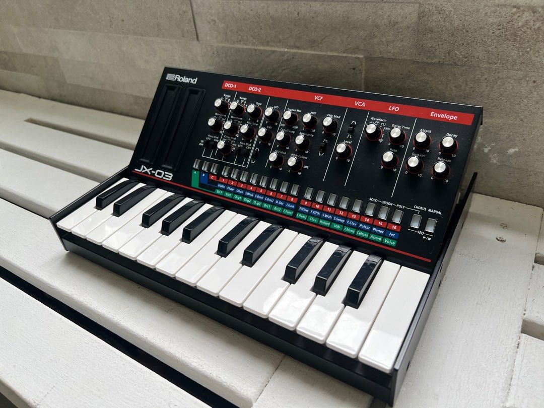 Roland Boutique JX-3 + keyboard module, Hobbies & Toys, Music & Media ...