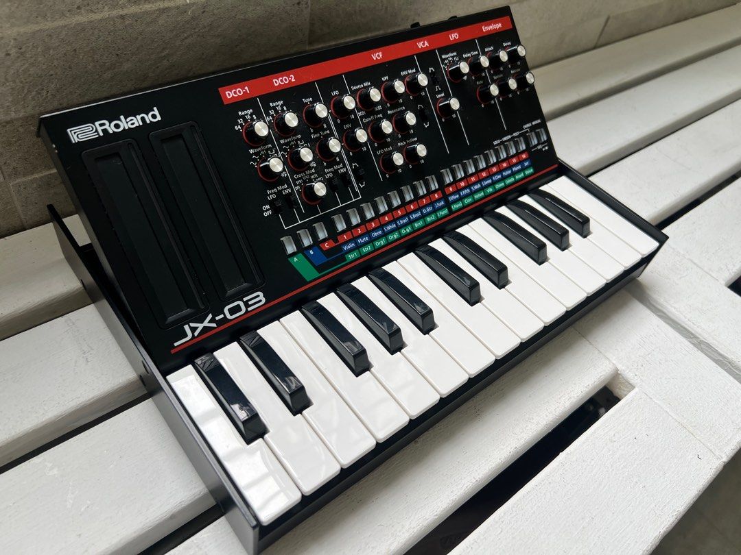 Roland Boutique JX-3 + keyboard module, Hobbies & Toys, Music & Media ...