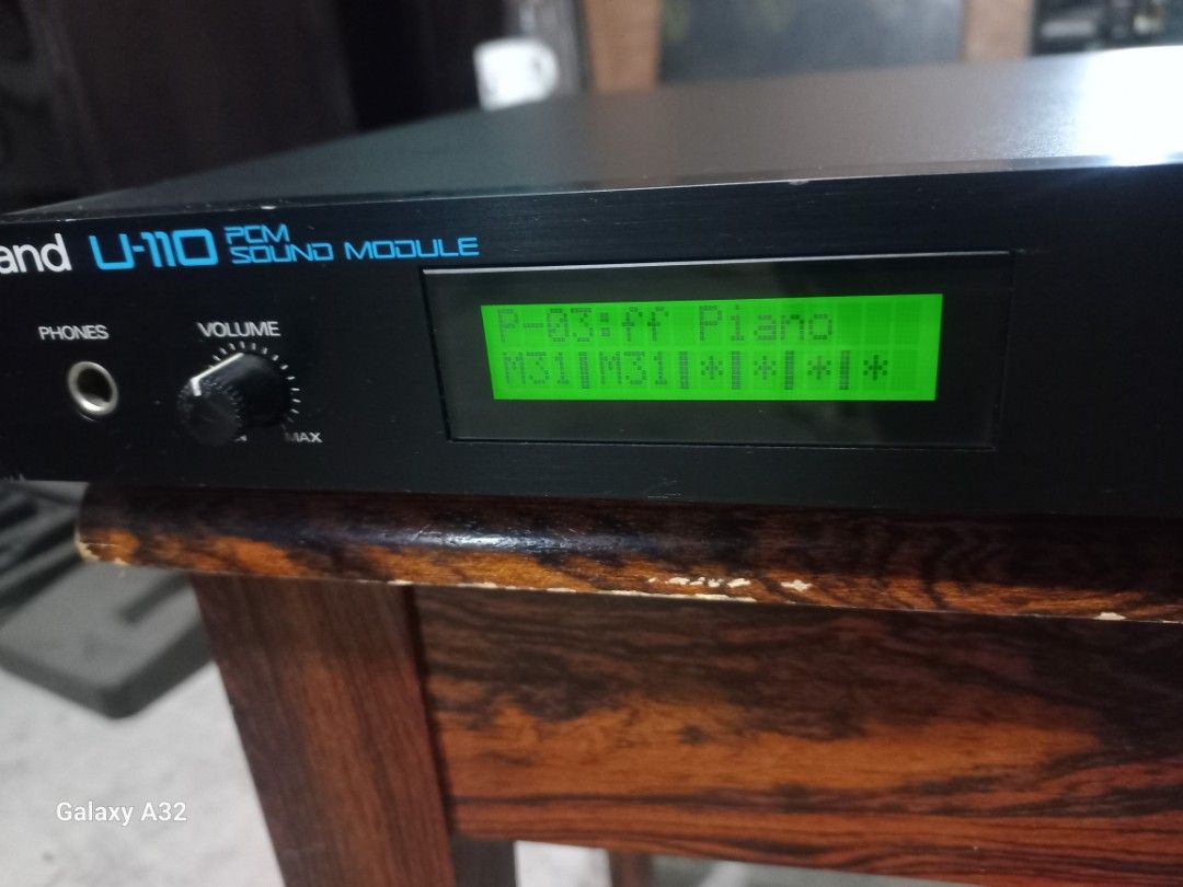 Roland U-110 PCM Sound Module, Hobbies & Toys, Music & Media, Musical ...