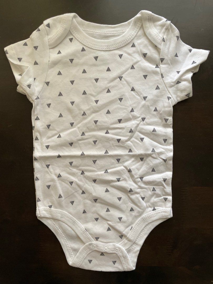 Romper baby triangle 6-9month, Babies & Kids, Babies & Kids Fashion on ...