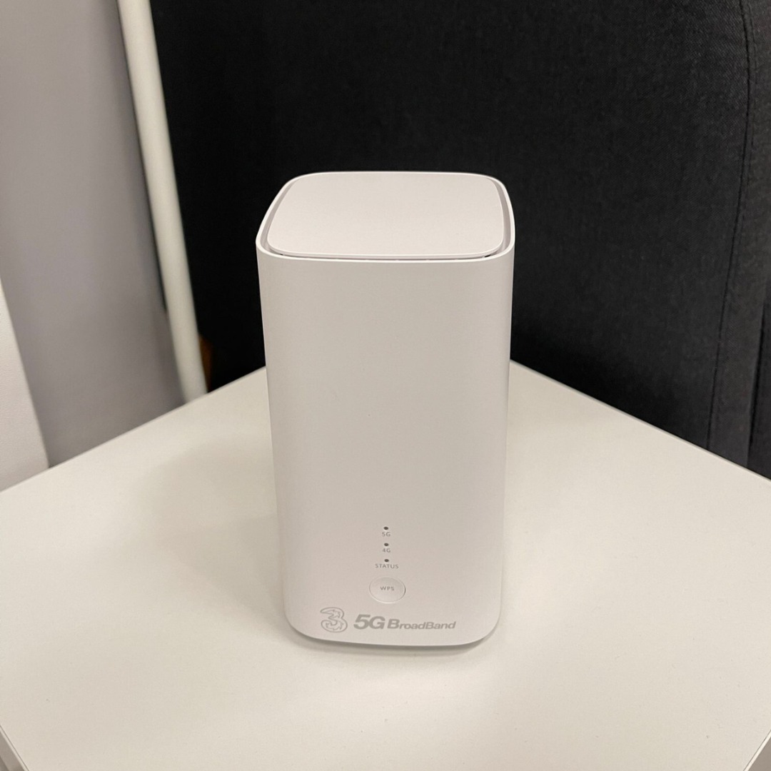 寬頻Router（現貨）| 3HK | 官方唯一帳號 | 3toTalk | 慳位 | 自由擺放 | 免拉線 | 5G WiFi Router | 蝸居 | 家居整理 | 5G 寬頻任用 ...