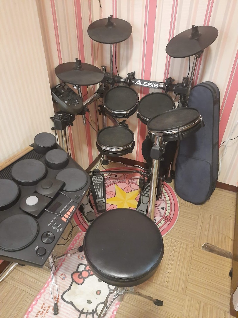 RUSH SALE: Yamaha DD-75 Portable Drums (with Free Tama snare stand ...