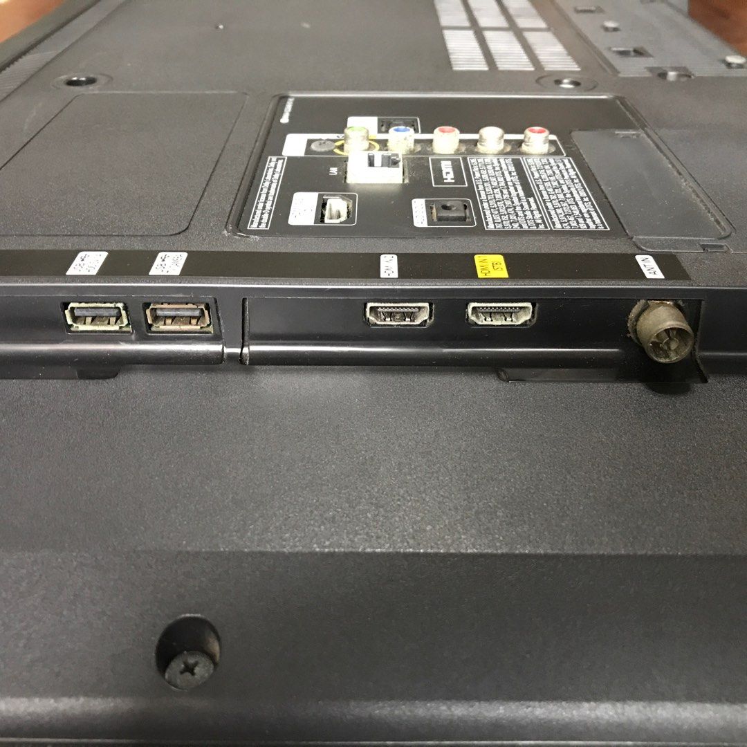 Samsung 32" LED Full HD Smart TV F5500 Series 5, TV & Home Appliances ...