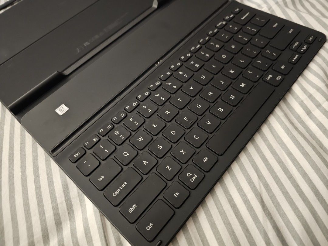 Samsung slim keyboard cover (for Tab s7 plus, s8 plus, s7 fe ...