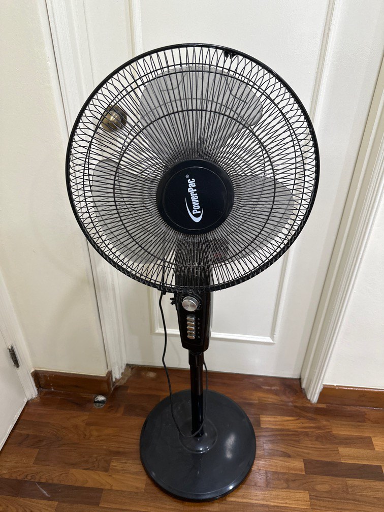 Standing Fan, Furniture & Home Living, Lighting & Fans, Fans on Carousell