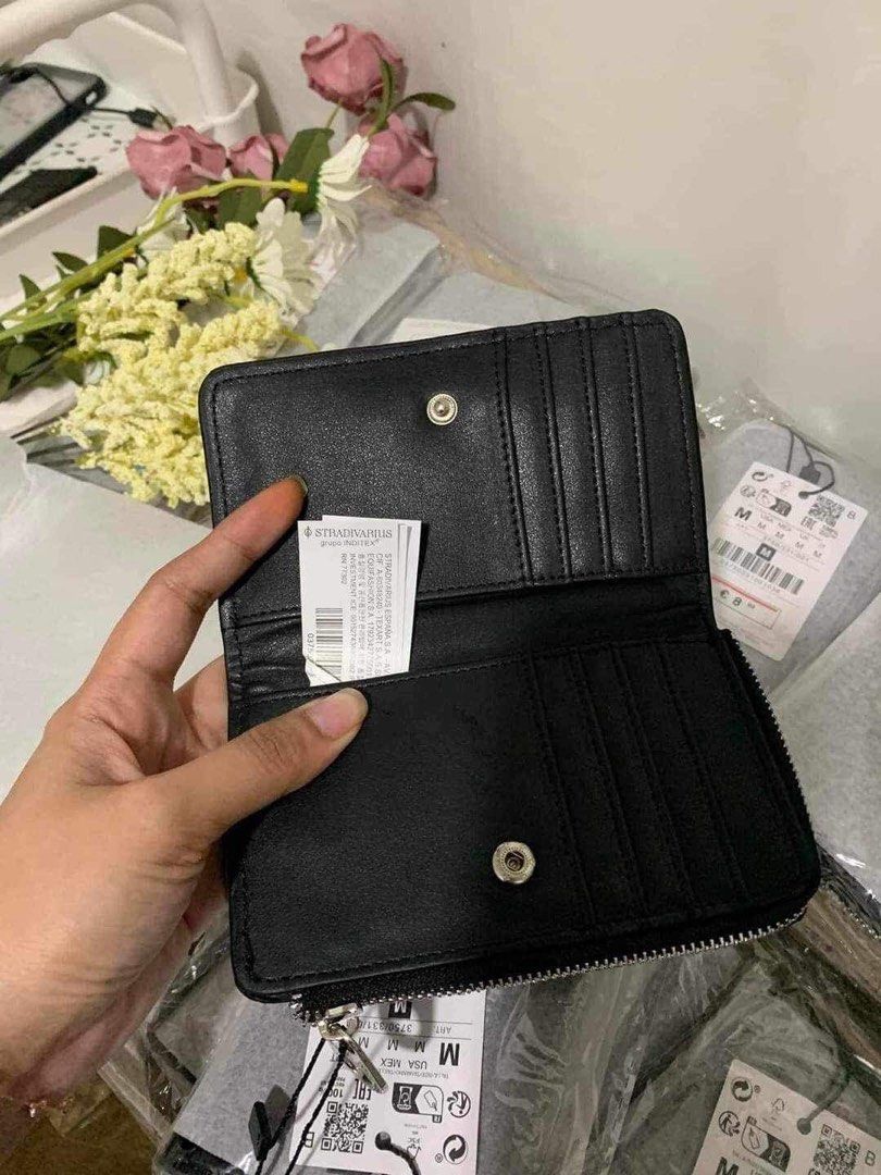 STRADIVARIUS ORIGINAL WALLET, Women's Fashion, Bags & Wallets, Wallets ...