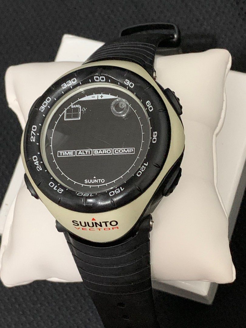 Suunto Vector watch, Men's Fashion, Watches & Accessories, Watches on ...
